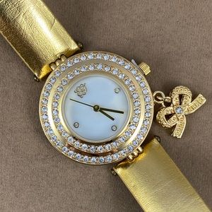 Vintage | Accessories | Elizabeth Taylor White Diamonds Gold Tone Watch ...